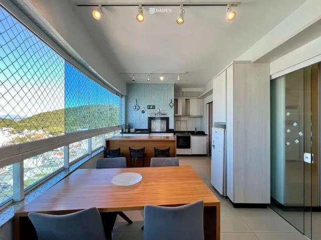 Apartamento para Venda em Balneário Camboriú/SC Centro 3 Quartos