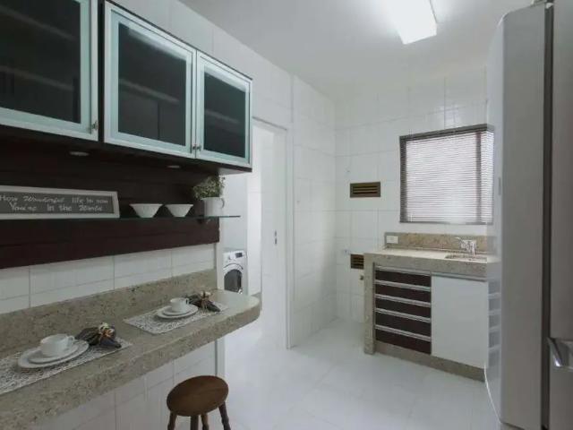 Apartamento para Venda em Balneário Camboriú/SC Centro 3 Quartos