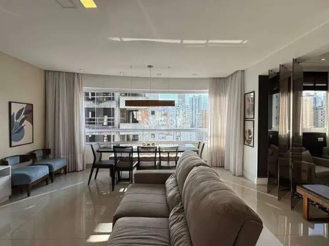 Apartamento para Venda em Balneário Camboriú/SC Centro 3 Quartos