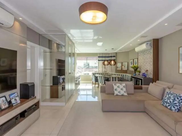 Apartamento para Venda em Balneário Camboriú/SC Centro 3 Quartos