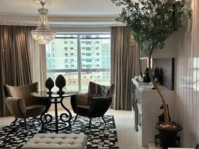 Apartamento para Venda em Balneário Camboriú/SC Centro 3 Quartos
