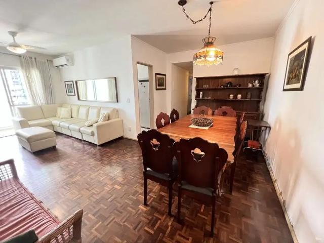 Apartamento para Venda em Balneário Camboriú/SC Centro 3 Quartos
