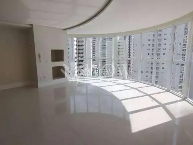 Apartamento para Venda em Balneário Camboriú/SC Centro 3 Quartos