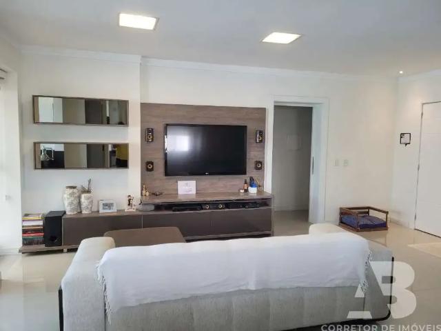 Apartamento para Venda em Balneário Camboriú/SC Centro 3 Quartos