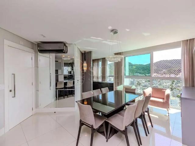 Apartamento para Venda em Balneário Camboriú/SC Centro 3 Quartos