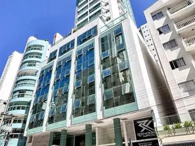 Apartamento para Venda em Balneário Camboriú/SC Centro 3 Quartos