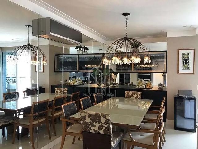 Apartamento para Venda em Balneário Camboriú/SC Centro 3 Quartos