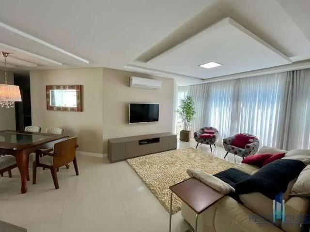 Apartamento para Venda em Balneário Camboriú/SC Centro 3 Quartos
