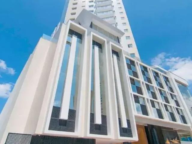 Apartamento para Venda em Balneário Camboriú/SC Centro 3 Quartos