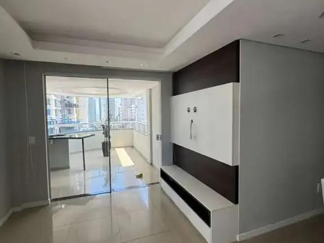 Apartamento para Venda em Balneário Camboriú/SC Centro 3 Quartos