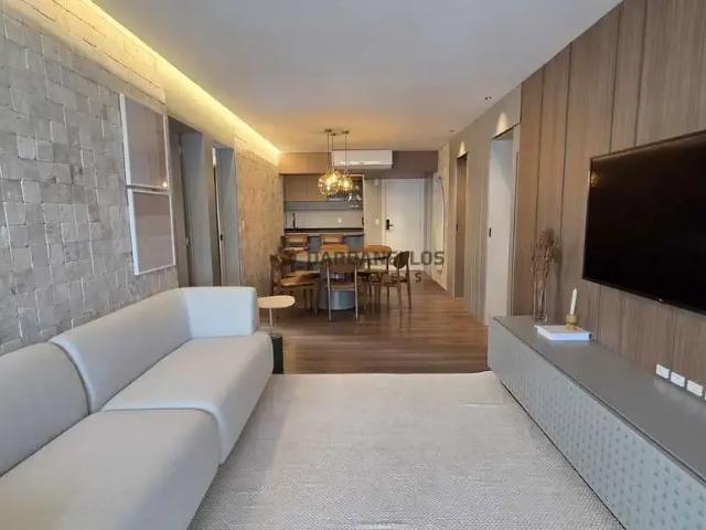 Apartamento para Venda em Balneário Camboriú/SC Centro 3 Quartos
