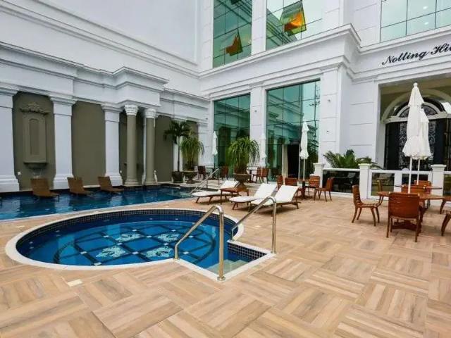 Apartamento para Venda em Balneário Camboriú/SC Centro 3 Quartos