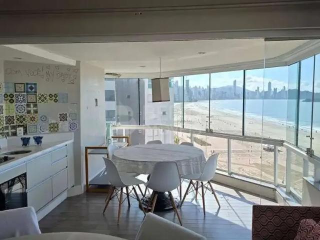 Apartamento para Venda em Balneário Camboriú/SC Centro 3 Quartos