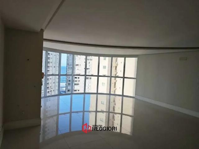 Apartamento para Venda em Balneário Camboriú/SC Centro 3 Quartos