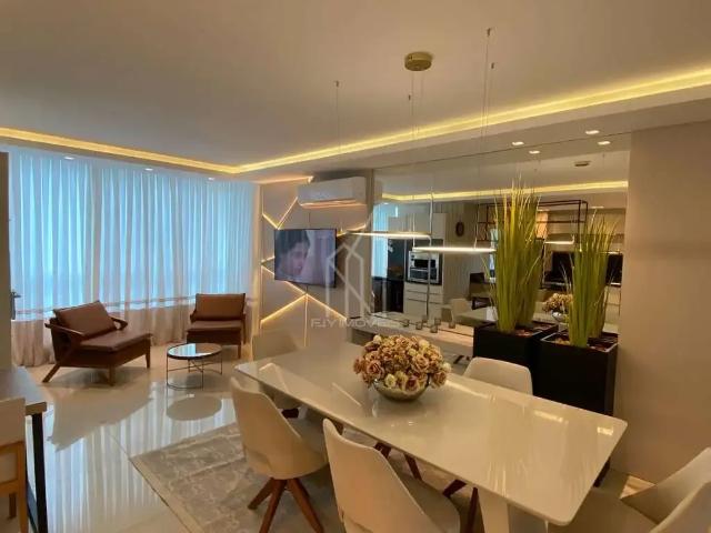 Apartamento para Venda em Balneário Camboriú/SC Centro 3 Quartos
