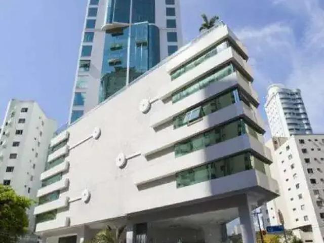 Apartamento para Venda em Balneário Camboriú/SC Centro 3 Quartos