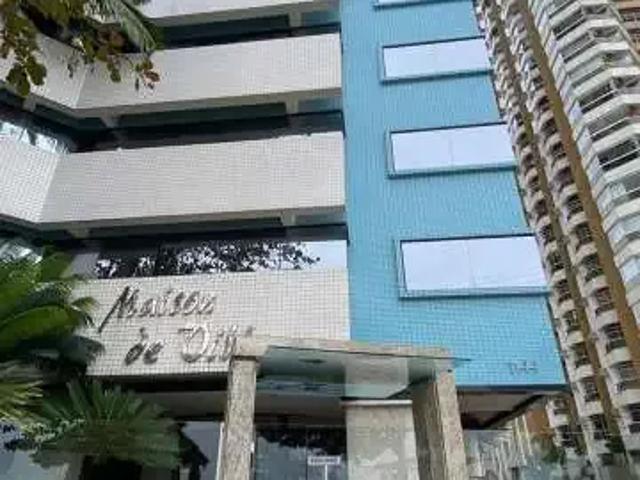 Apartamento para Venda em Balneário Camboriú/SC Centro 3 Quartos