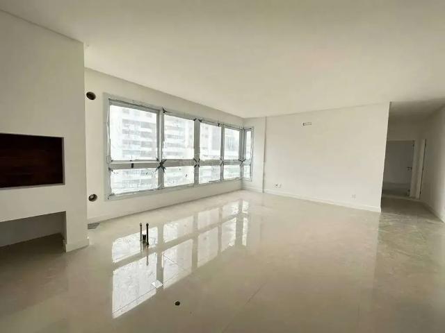 Apartamento para Venda em Balneário Camboriú/SC Centro 3 Quartos