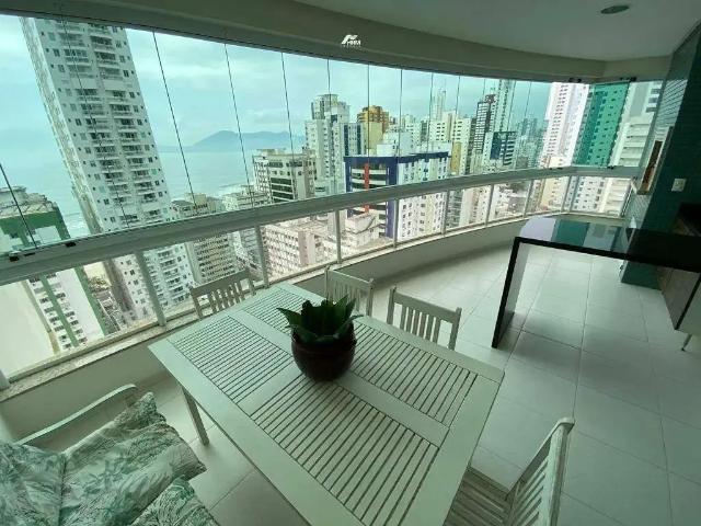 Apartamento para Venda em Balneário Camboriú/SC Centro 3 Quartos
