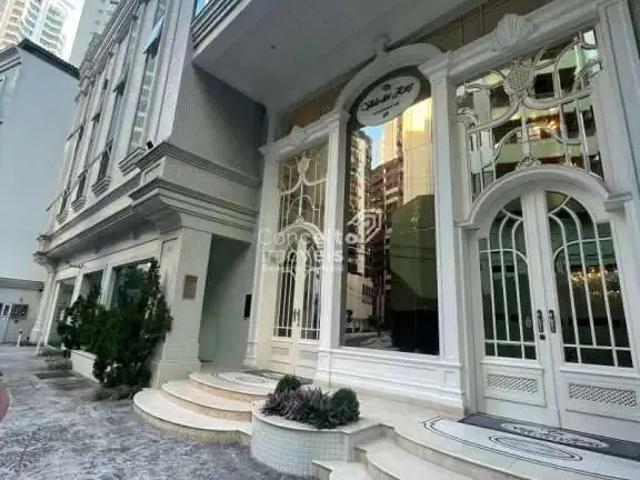 Apartamento para Venda em Balneário Camboriú/SC Centro 3 Quartos