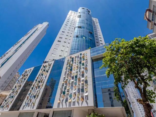 Apartamento para Venda em Balneário Camboriú/SC Centro 3 Quartos