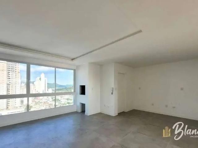 Apartamento para Venda em Balneário Camboriú/SC Centro 3 Quartos