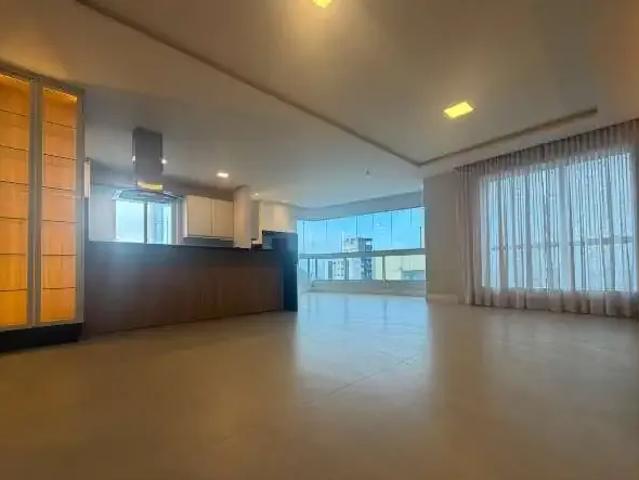 Apartamento para Venda em Balneário Camboriú/SC Centro 3 Quartos