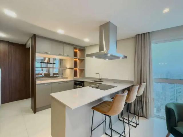 Apartamento para Venda em Balneário Camboriú/SC Centro 3 Quartos