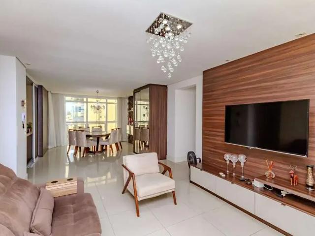 Apartamento para Venda em Balneário Camboriú/SC Centro 3 Quartos