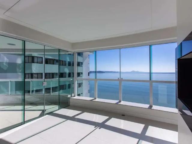 Apartamento para Venda em Balneário Camboriú/SC Centro 3 Quartos