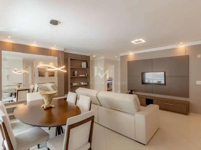 Apartamento para Venda em Balneário Camboriú/SC Centro 3 Quartos