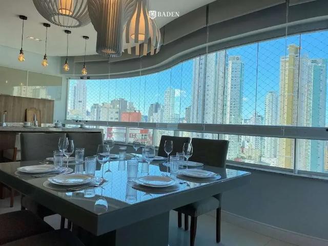 Apartamento para Venda em Balneário Camboriú/SC Centro 3 Quartos