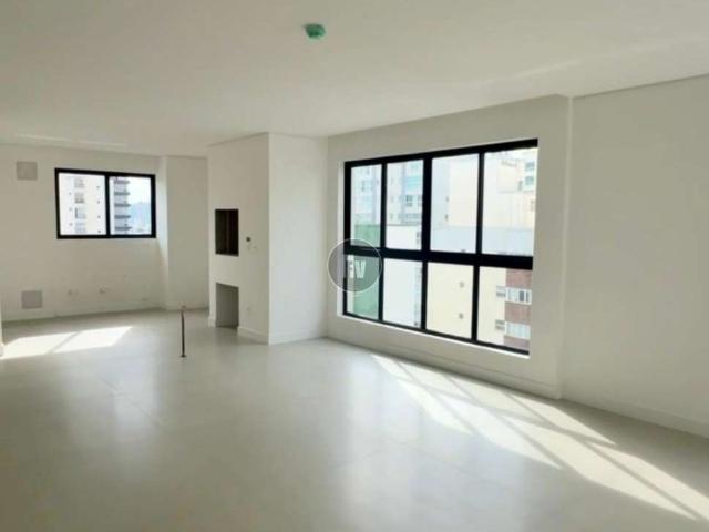 Apartamento para Venda em Balneário Camboriú/SC Centro 3 Quartos