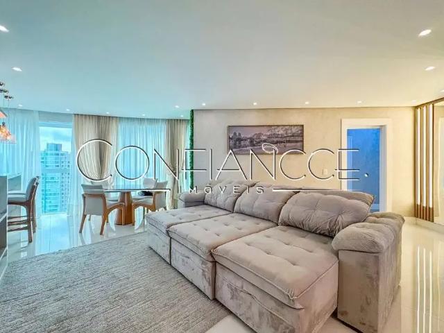 Apartamento para Venda em Balneário Camboriú/SC Centro 3 Quartos