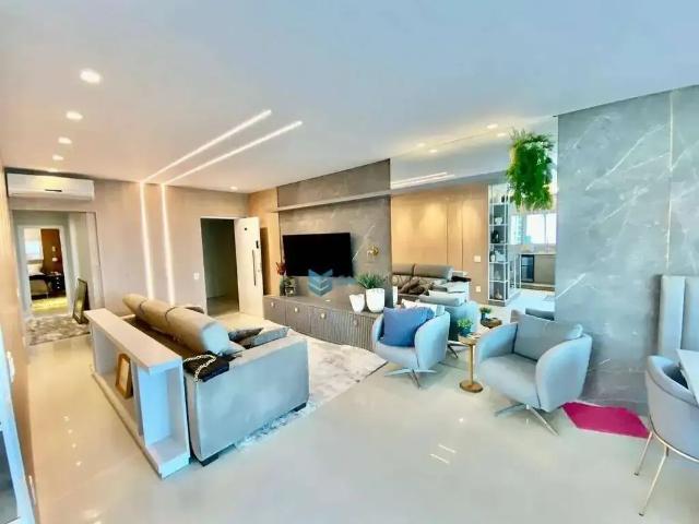 Apartamento para Venda em Balneário Camboriú/SC Centro 3 Quartos