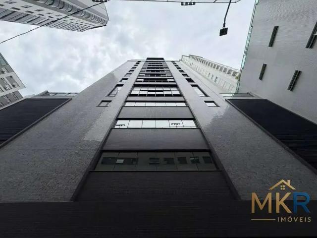 Apartamento para Venda em Balneário Camboriú/SC Centro 3 Quartos