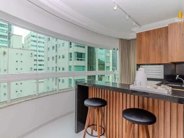Apartamento para Venda em Balneário Camboriú/SC Centro 3 Quartos