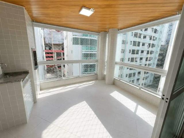 Apartamento para Venda em Balneário Camboriú/SC Centro 3 Quartos