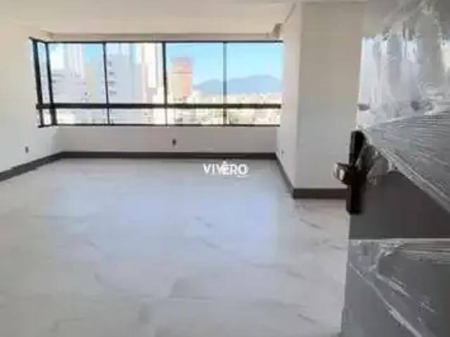 Apartamento para Venda em Balneário Camboriú/SC Centro 3 Quartos