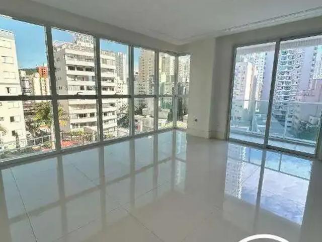 Apartamento para Venda em Balneário Camboriú/SC Centro 3 Quartos