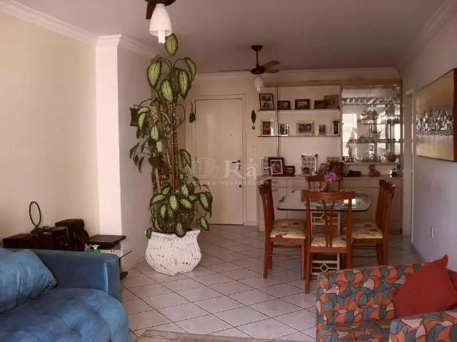 Apartamento para Venda em Balneário Camboriú/SC Centro 3 Quartos