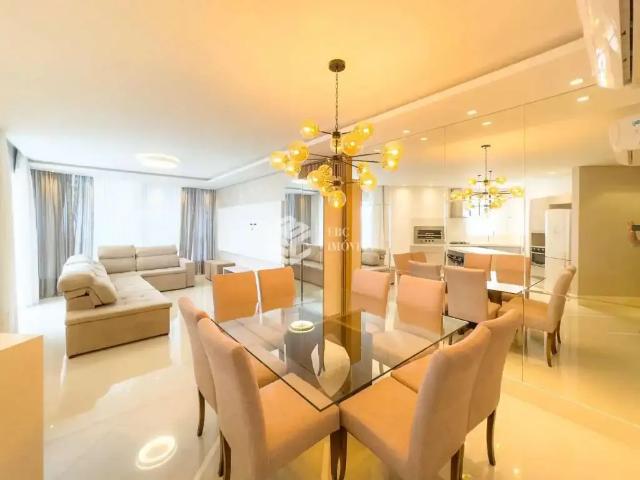 Apartamento para Venda em Balneário Camboriú/SC Centro 3 Quartos