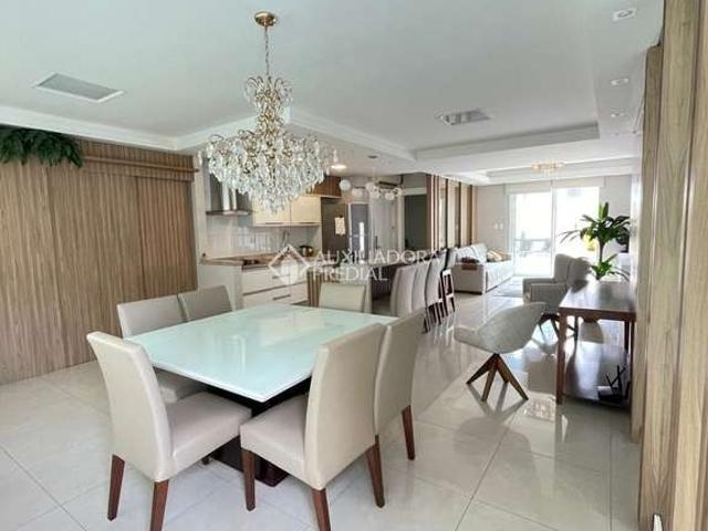 Apartamento para Venda em Balneário Camboriú/SC Centro 3 Quartos