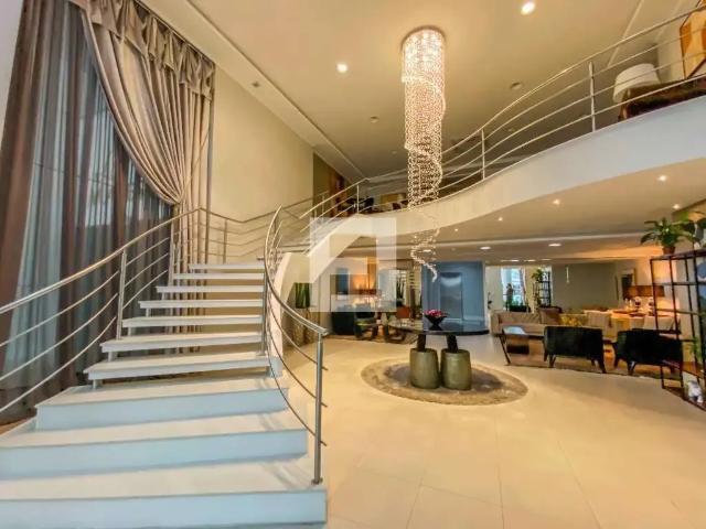 Apartamento para Venda em Balneário Camboriú/SC Centro 3 Quartos