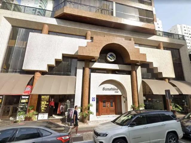 Apartamento para Venda em Balneário Camboriú/SC Centro 3 Quartos
