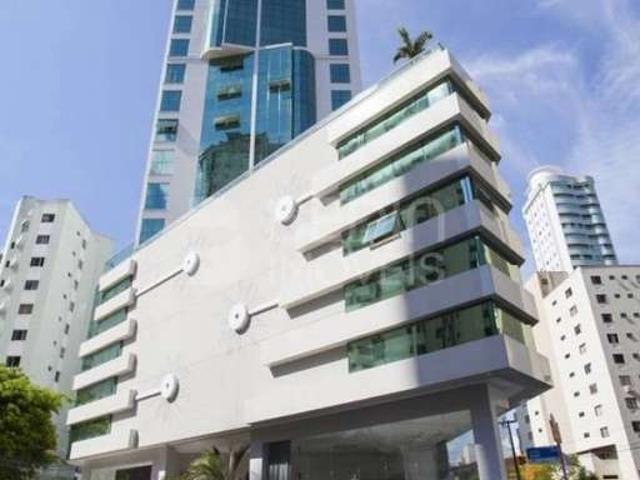 Apartamento para Venda em Balneário Camboriú/SC Centro 3 Quartos