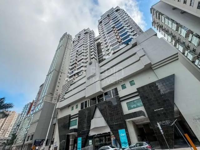 Apartamento para Venda em Balneário Camboriú/SC Centro 3 Quartos