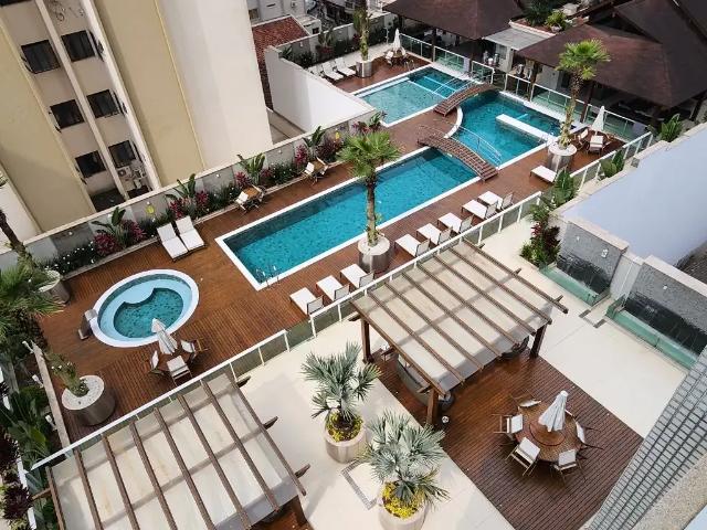 Apartamento para Venda em Balneário Camboriú/SC Centro 3 Quartos