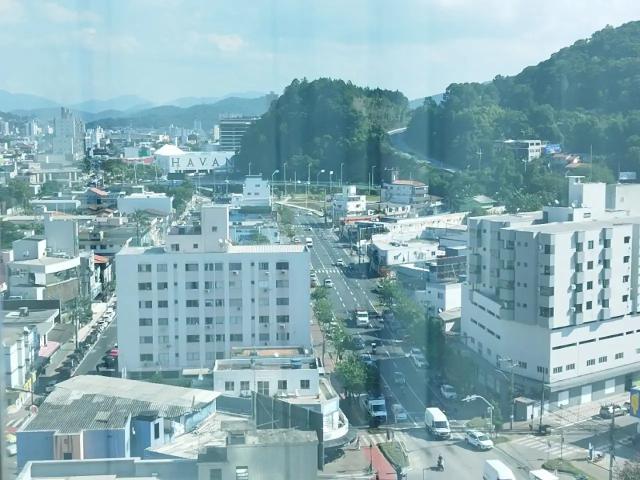 Apartamento para Venda em Balneário Camboriú/SC Centro 3 Quartos