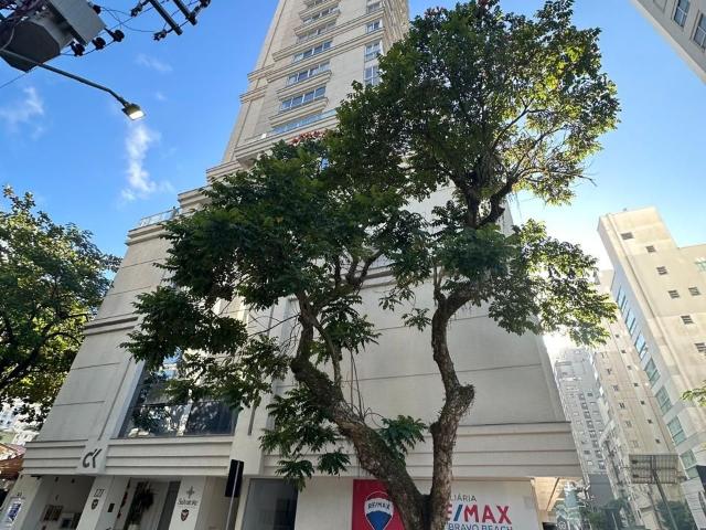 Apartamento para Venda em Balneário Camboriú/SC Centro 3 Quartos